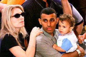 Eleasha Hamed — The Quiet Center Behind a Boxing Dynasty - Muse Mark ...